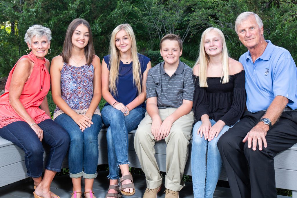 Bio – Amos Martin Ministries